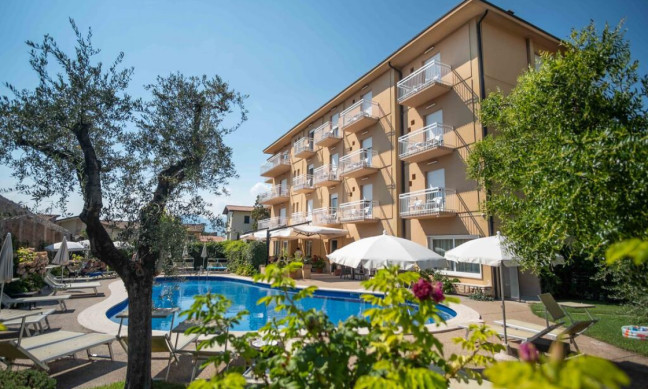 Centro De Vacaciones Hotel Romeo - Lac de Garde