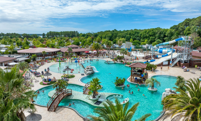 Camping Au Lac De Biscarrosse - 비스꺄호쓰